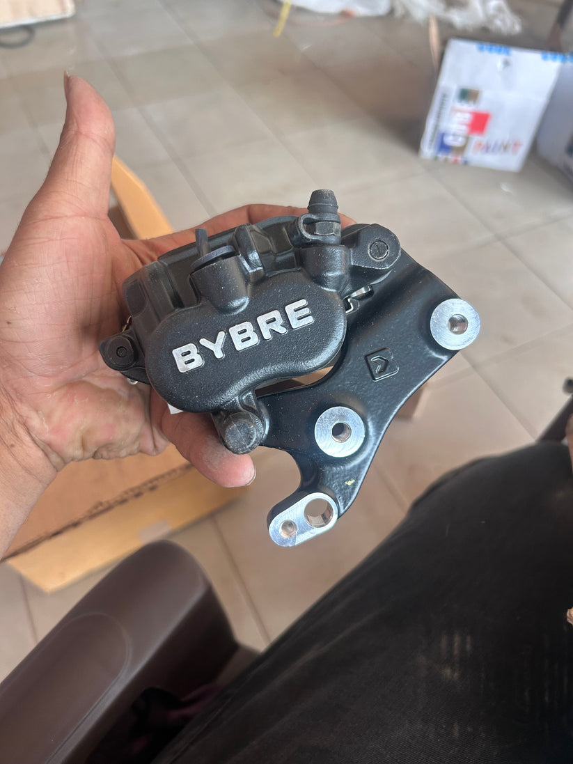 Royal Enfield RAB00467/C Front Brake Caliper Assembly – UNDER THE HOOD