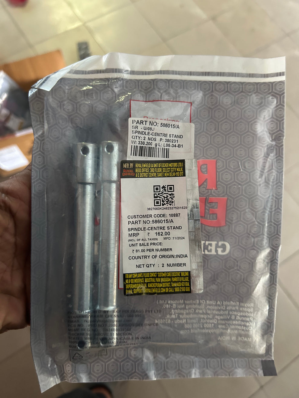 Royal Enfield Centre Stand Spindle 586015/A – Genuine OEM Replacement ...