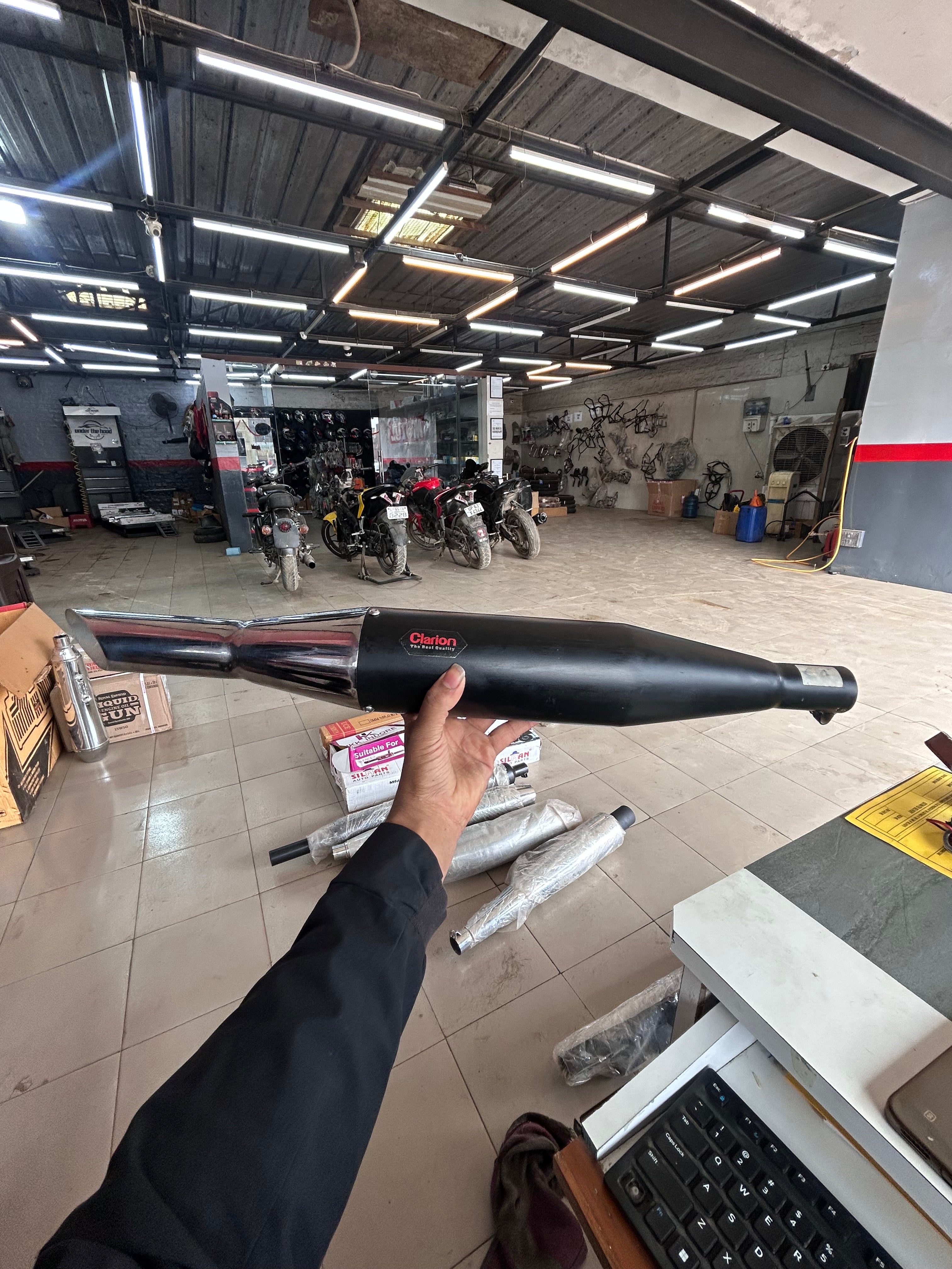 CLAIRION RED ROOSTER EXHAUST FOR CLASSIC UCE BS3,BS4 BS6 – UNDER THE HOOD