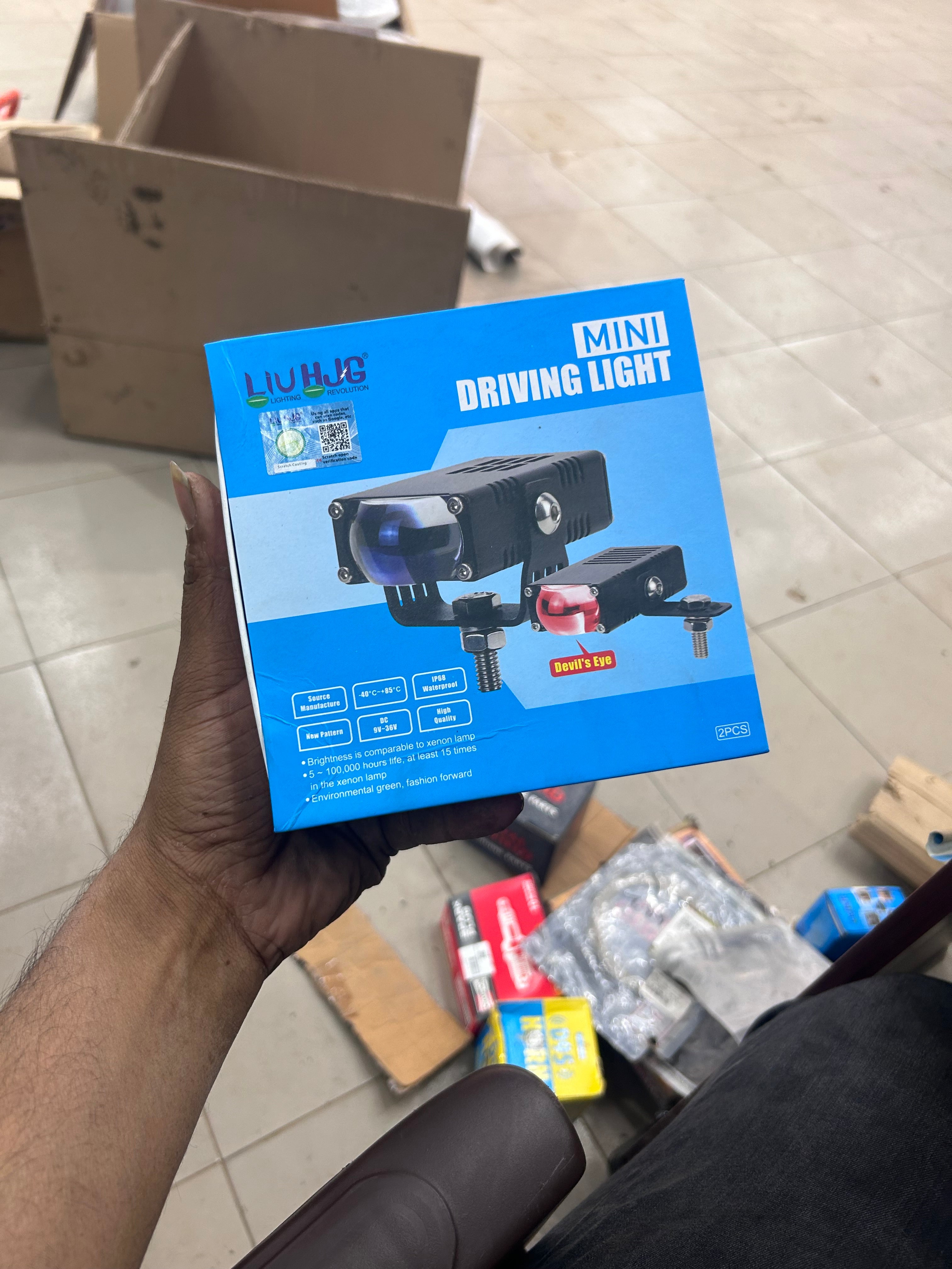 HJG Waymaker Dual Colour Fog Lights with Red Devil Eye – Universal Fit ...